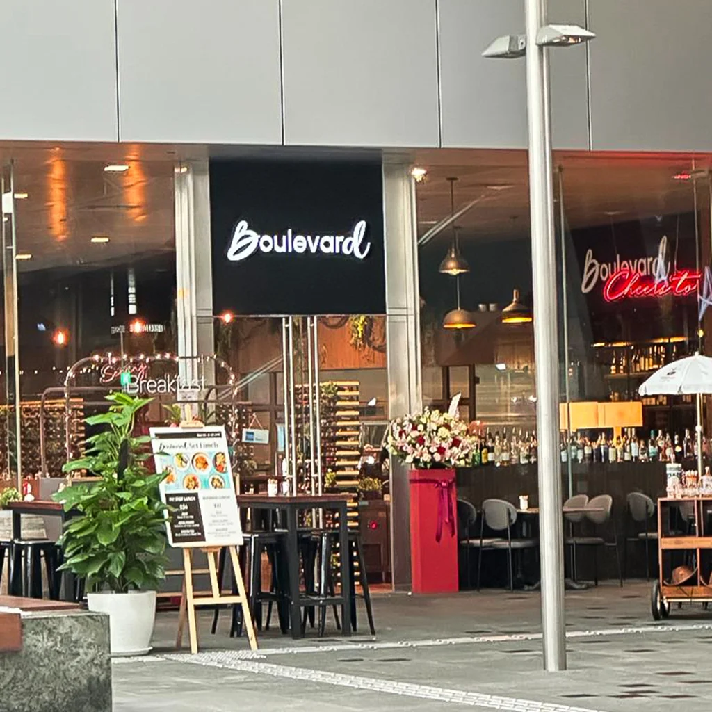 Boulevard Asia Square | CBD | Restaurant, Bar Bistro